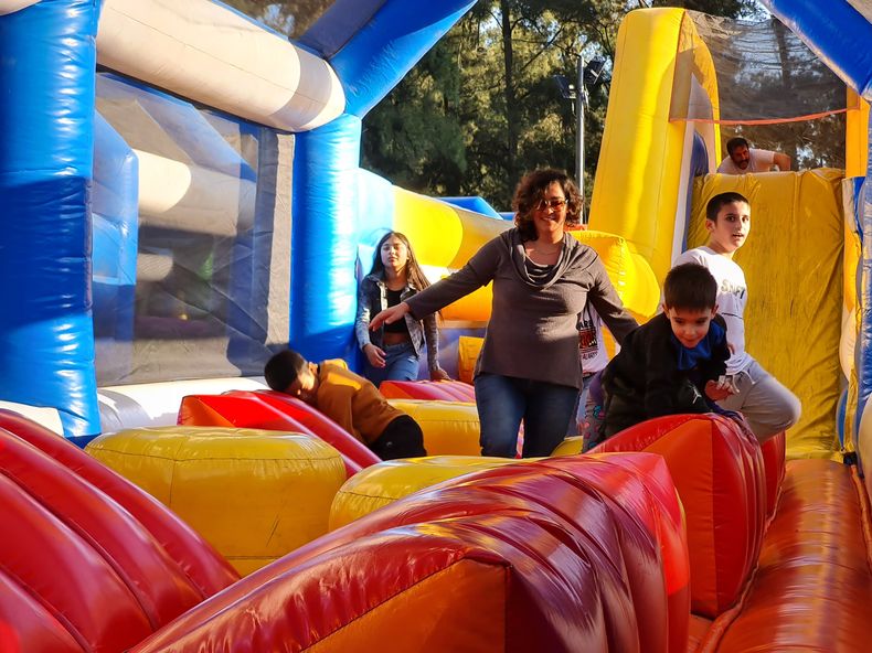 Abrió el parque inflable más grande de Latinoamérica