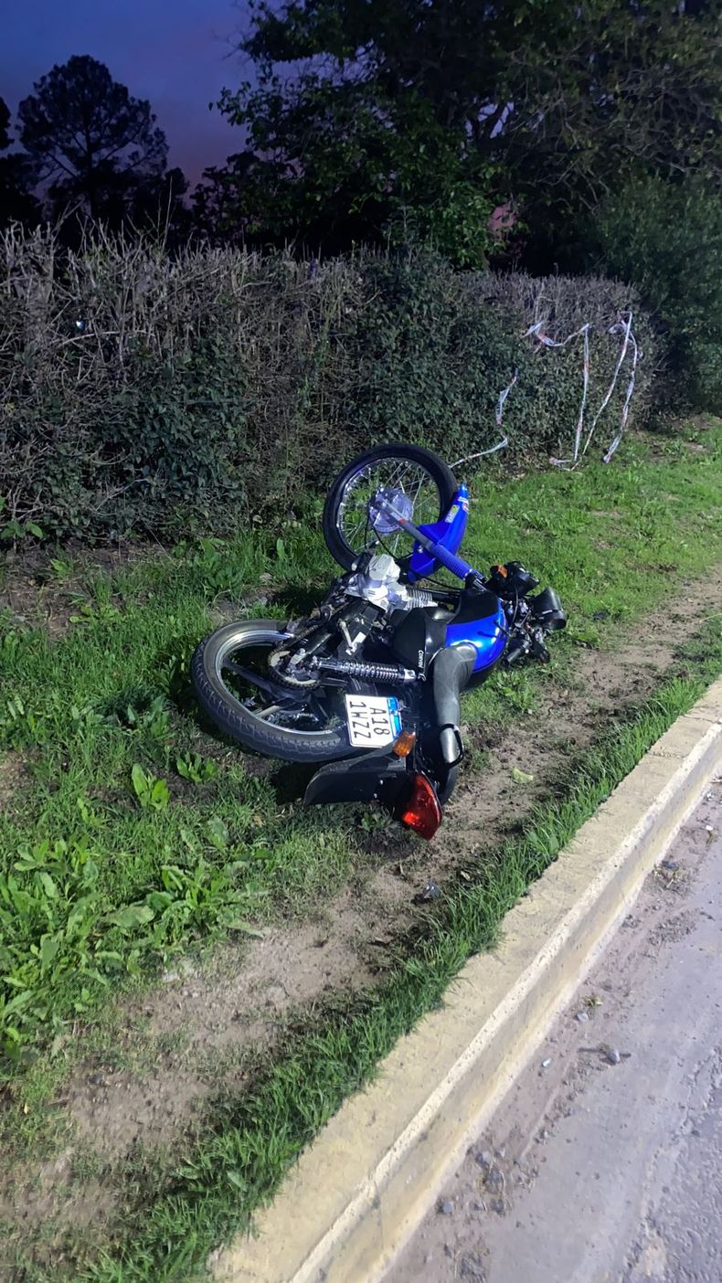 Falleció un motociclista al impactar contra un poste Falleció un motociclista al impactar contra un poste
