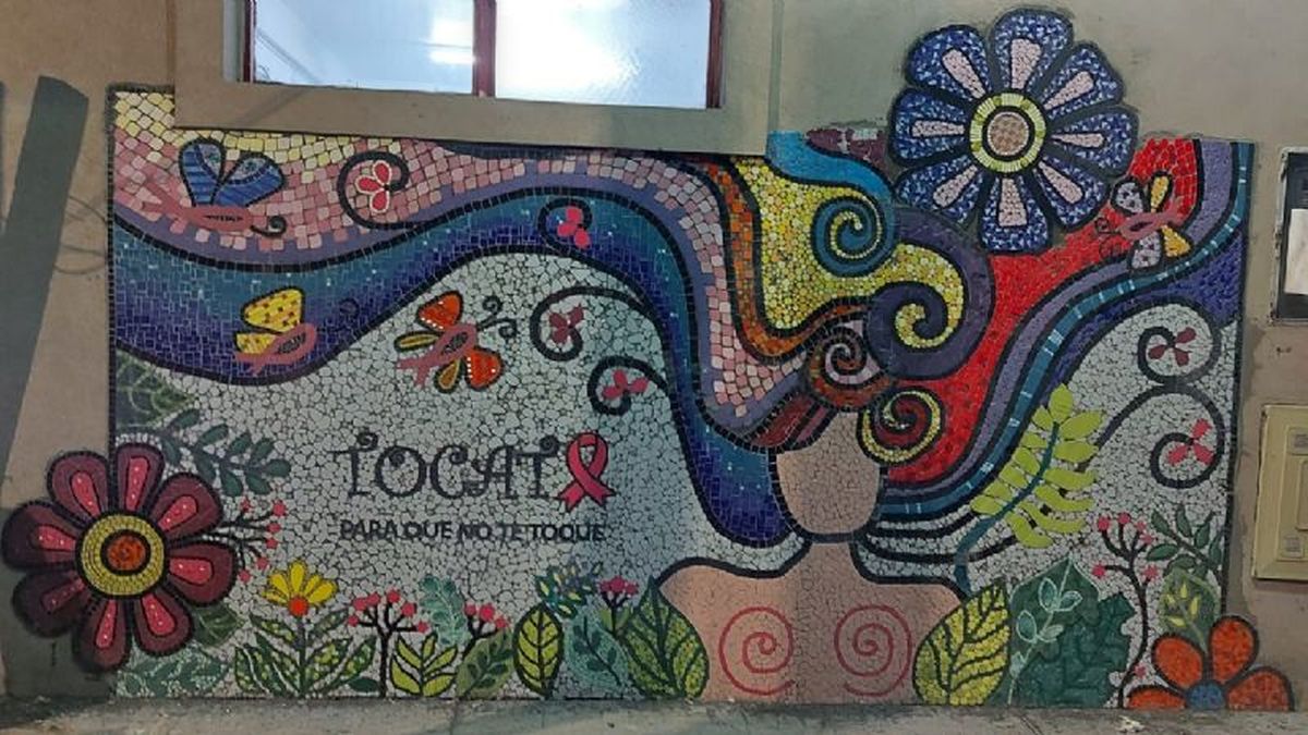 Un mural para crear conciencia sobre el cáncer de mama, la nueva ...