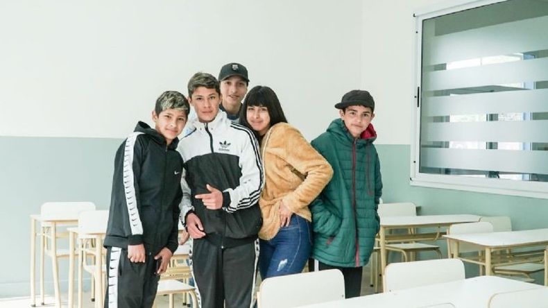 Se inauguró la Secundaria 38, la décima nueva escuela en 4 meses