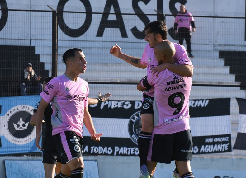 Real Pilar se reencontró con la victoria de taquito