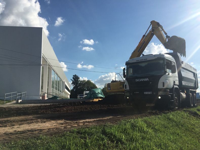 Panamericana: pavimentan un tramo clave de la colectora