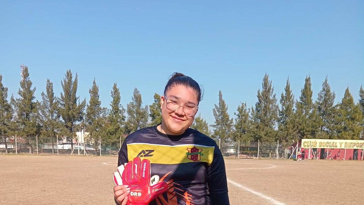 La arquera que va por el récord de Matías Cano