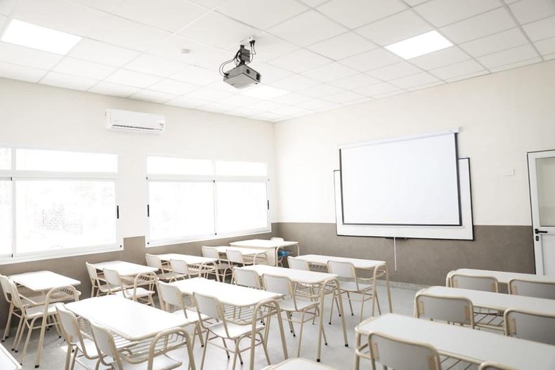 Con seis nuevas aulas, se amplió la Escuela 20 de Manzanares