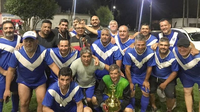 Los Súper Senior de Flecha Azul y otra vuelta más