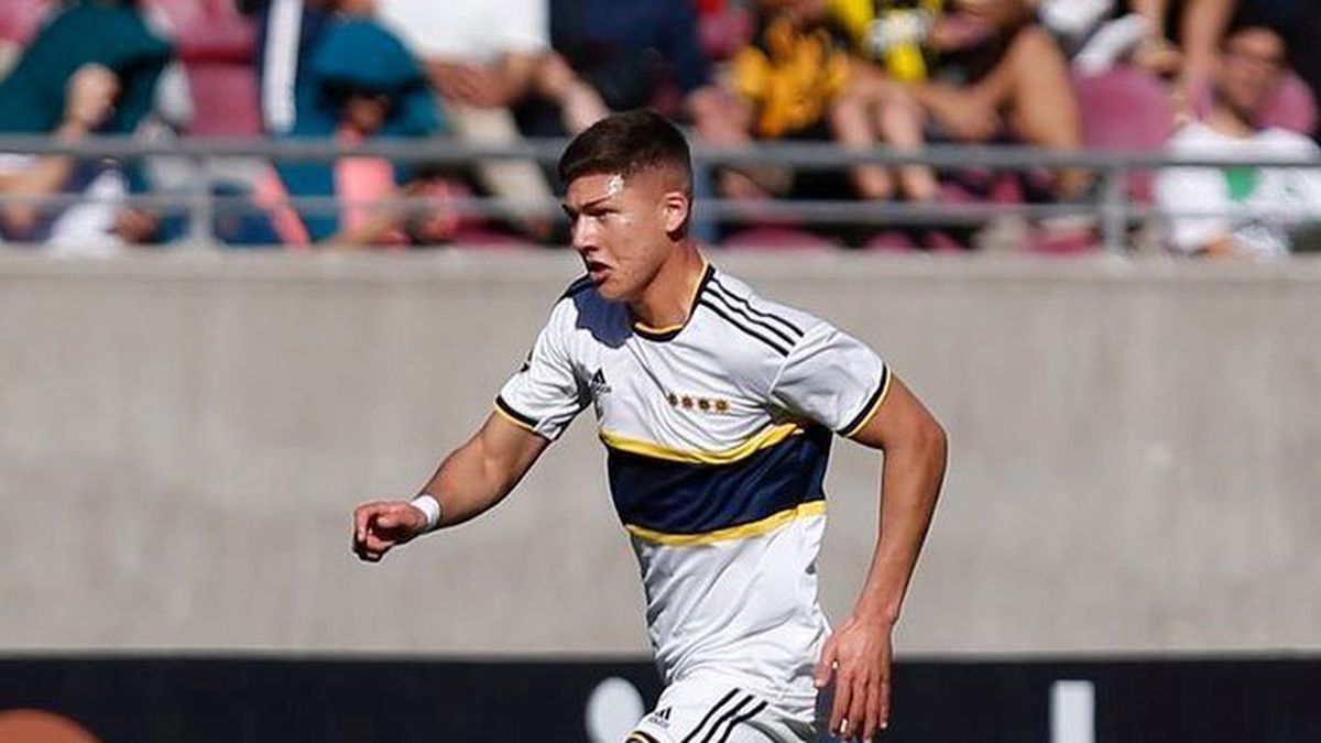 Román Rodríguez marcó un golazo para el empate de la Reserva de Boca