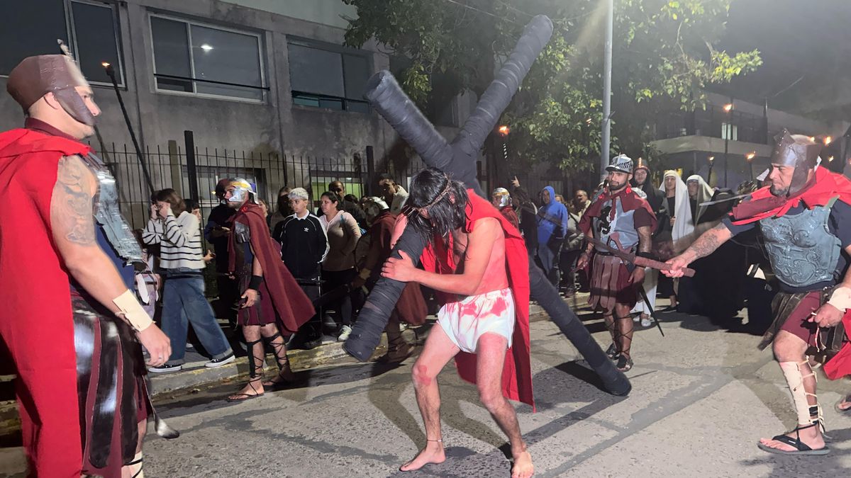 El Vía Crucis viviente y vigilia pascual: todas las actividades ...