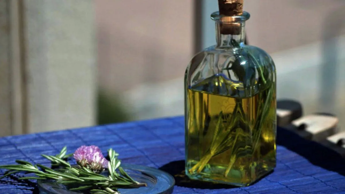 El ritual de la caña con ruda: un día para pedir y agradecer