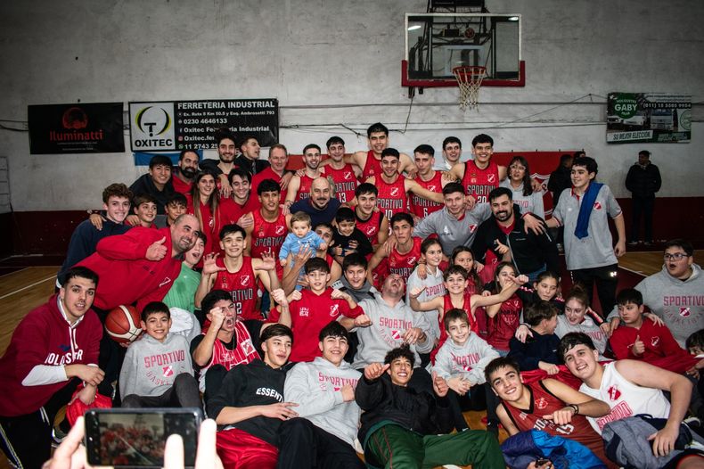 Sportivo superó a Central Entrerriano en un final para el infarto