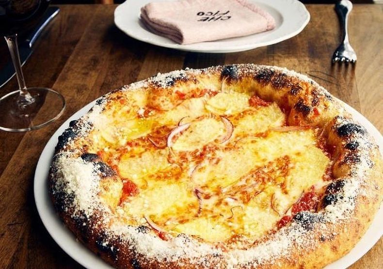 ¿Pizza con ananá? Una herejía, al menos hasta ahora