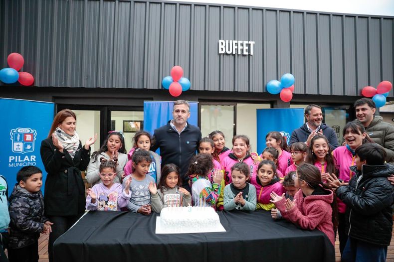 En su tercer aniversario, se inauguró la ampliación del Club Municipal ...