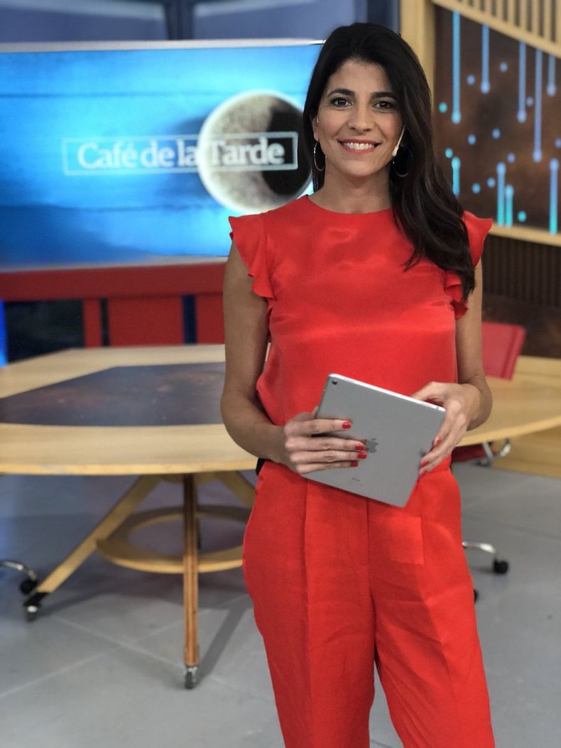 La periodista Eleonora Cole fue atacada por tira piedras en Panamericana