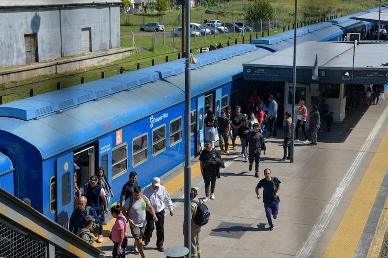 En tren San Martín circulará con servicio limitado el fin de semana